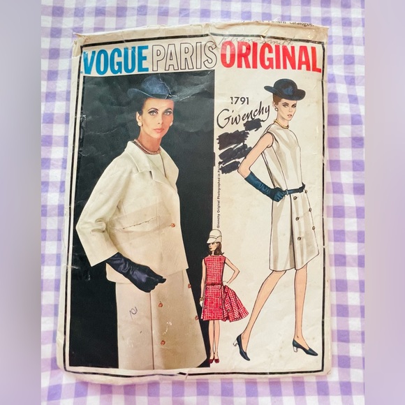 Givenchy | Art | Vintage 967 Givenchy Uncut Audrey Dress Modern Size 1 ...